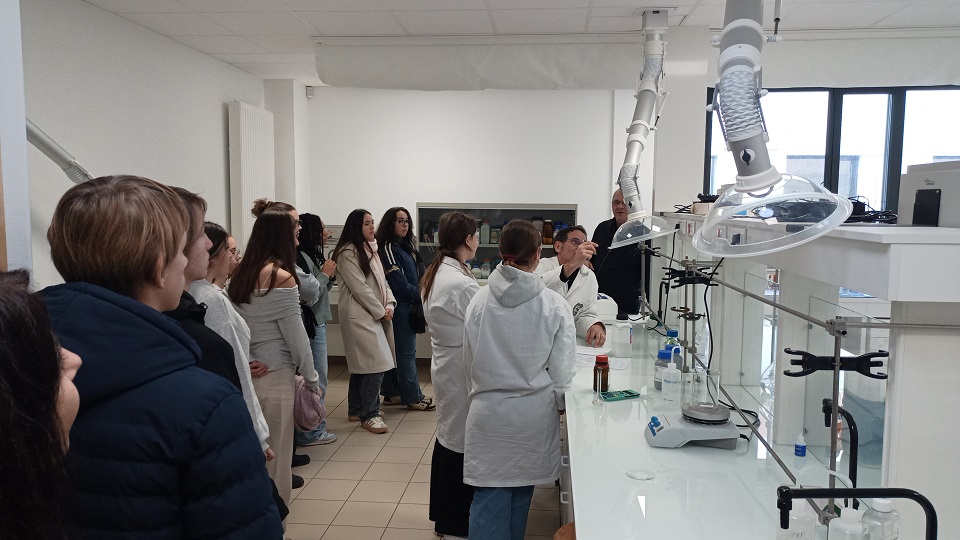 Cordées de la réussite 2024-2025 : visite de l'IUT de Poitiers